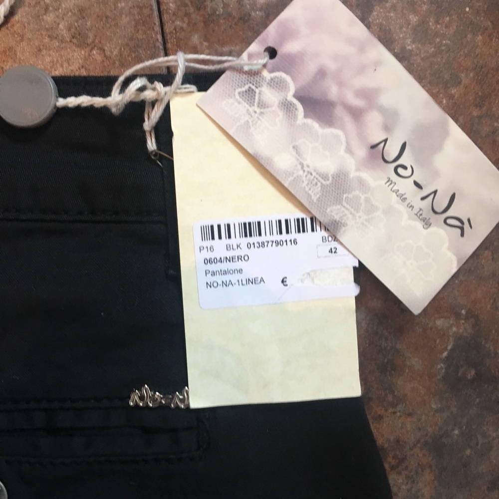 No-Na Black Pants. Made In Italy. #42/4 - Gem